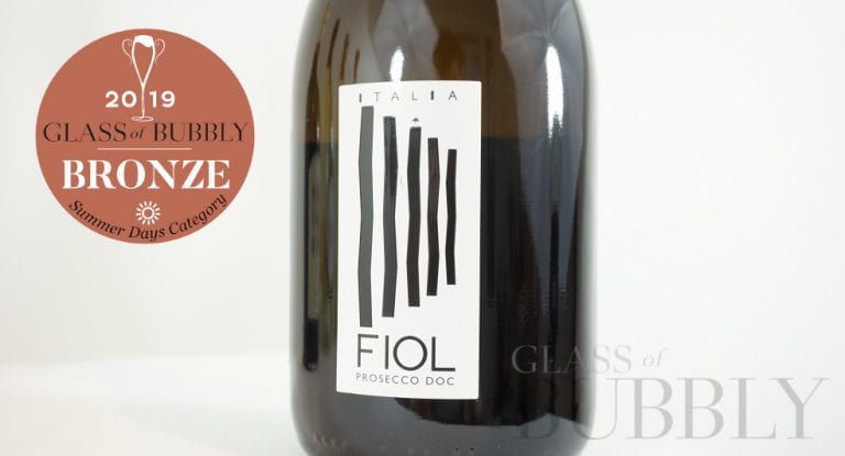 5 Sparkling Wines For Mother’s Day – Glass Of Bubbly