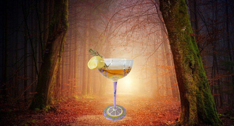 Fantasy Forest Cocktail – Glass Of Bubbly