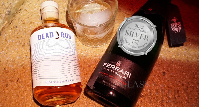 Dead Run Cocktail – Glass Of Bubbly